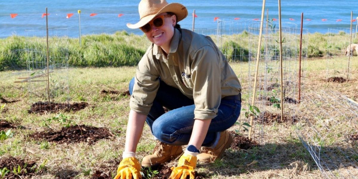 Lennox Headland Tree Planting Day celebrates 21 years of community ...